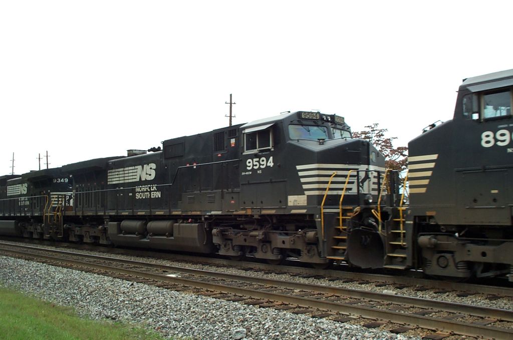 Roster shot of NS 9594